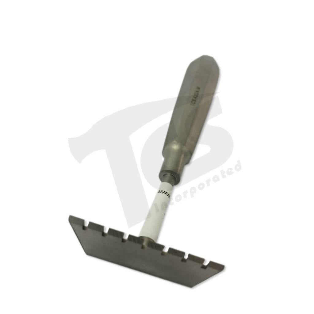 Stainless Rake 1 3/4in Flat Teeth 432842011 - The Compleat Sculptor ...