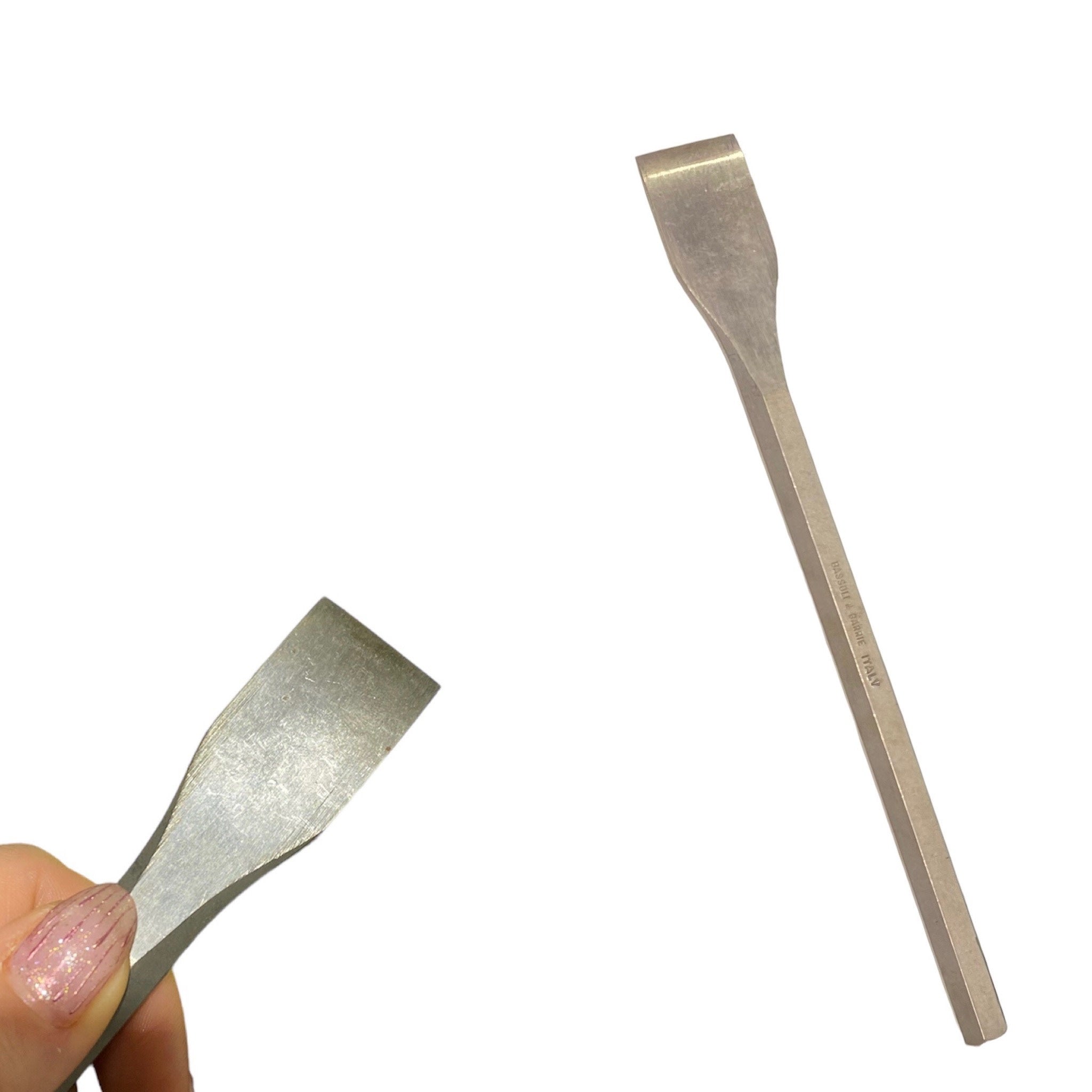 Medium Steel Flat Chisel #F320 – The Compleat Sculptor, Inc